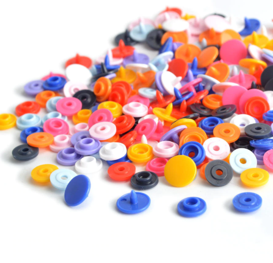 Plastic Kam Snaps – www.thecraftshop.net